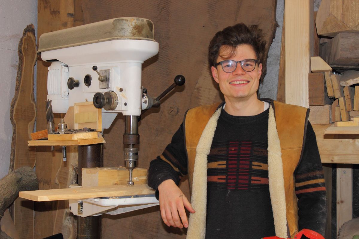 „MONUMENTABLE“ – TISCHE FÜR DIE EWIGKEIT