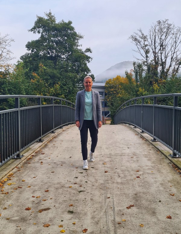 CHRISTINA GRAF ZWISCHEN SAUERLAND UND KATAR